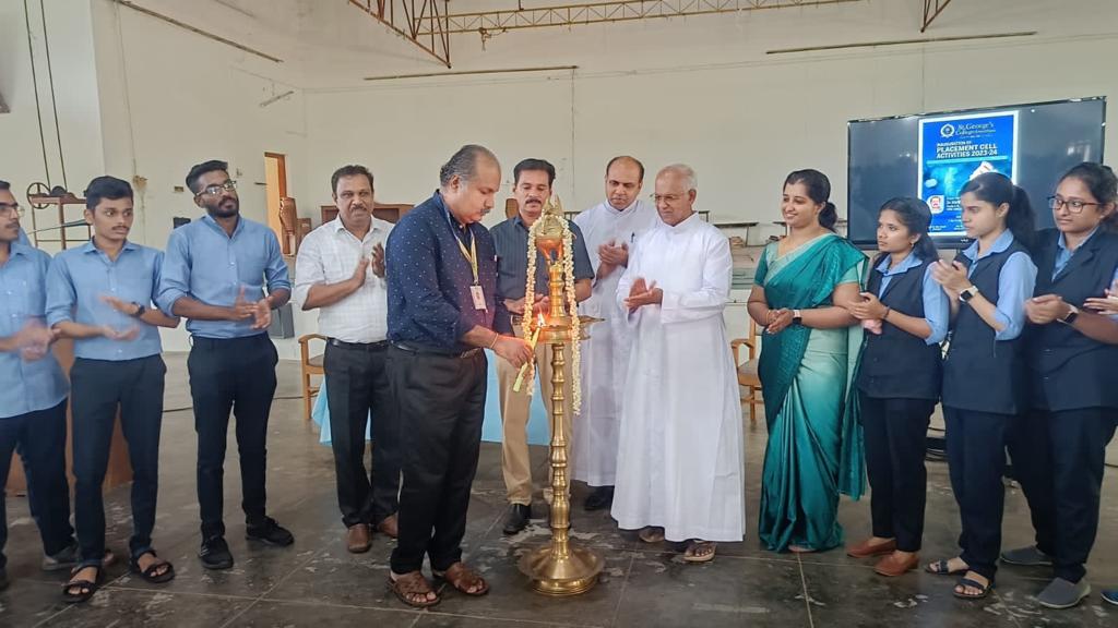 St. George's College, Aruvithura