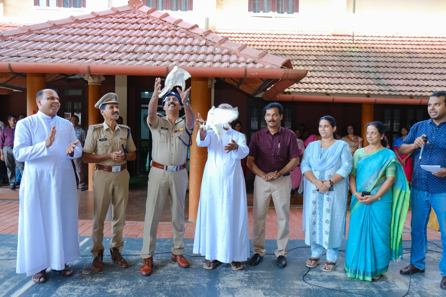 St. George's College Aruvithura